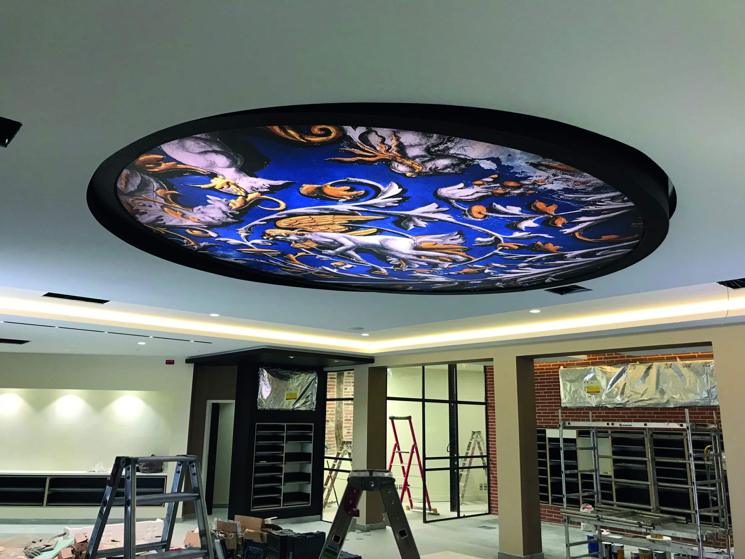 Printed luminous stretch ceiling for a unique ambience